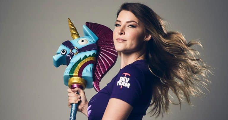 20 Leading Female Twitch Streamers to Watch - Mothers Always Right