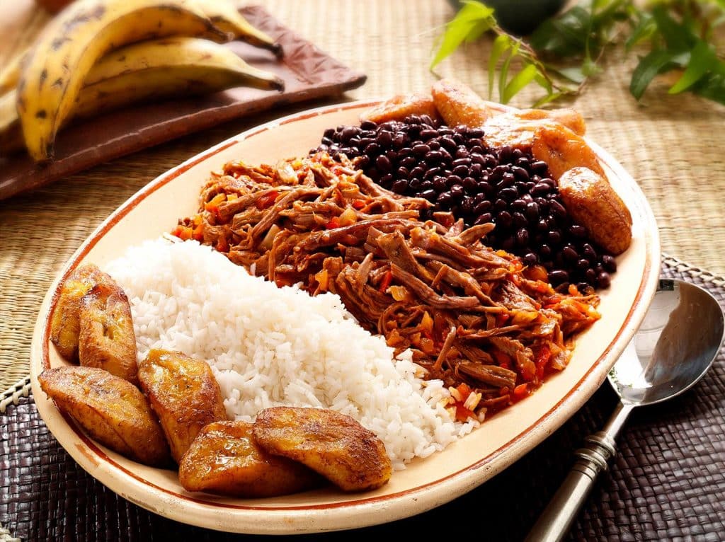 20 Must-Try Venezuelan Dishes for Food Lovers - Mothers Always Right