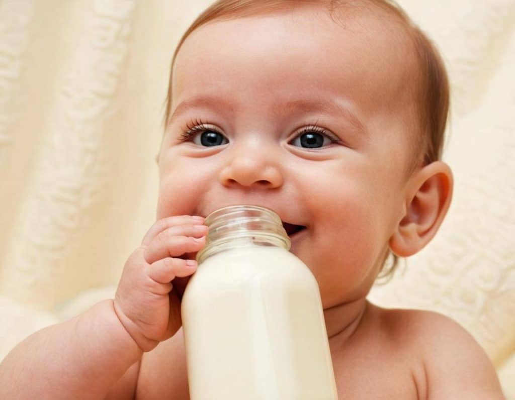Can Babies Drink Cold Breast Milk? - Mothers Always Right