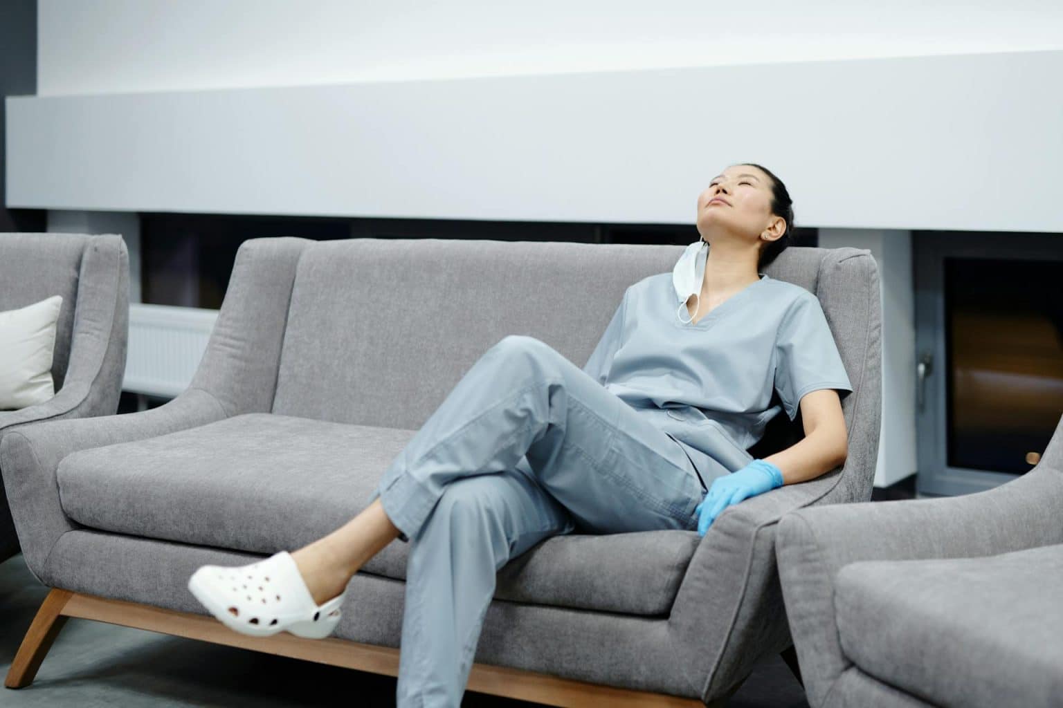 An Essential Self-Care Guide for Busy Nurses - Mothers Always Right