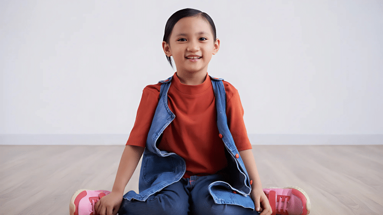 W-Sitting: Side Effects and Prevention Tips - Mothers Always Right